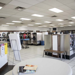 Gallery | Deluxe Laundry Service